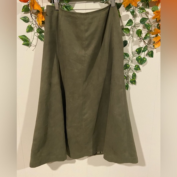Tabi | Skirts | Faux Suede Vintage Forest Green Maxi Aline Skirt | Poshmark